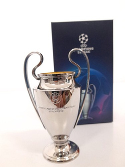Replica UEFA Champions League Trophy (Official Licensed Product) 10 cm ...