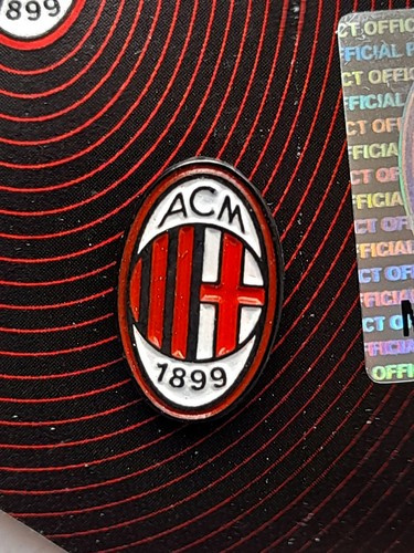 AC Milan (Official Licensed Product) badge logo | Badges \ Italy