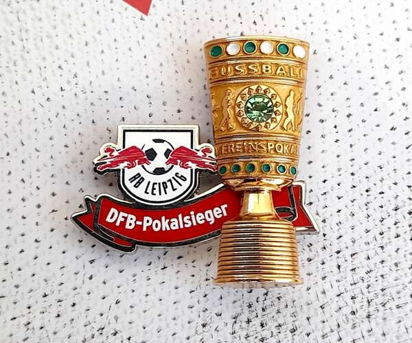RB Lepzig Germany Cup Winner - crest and trophy badge (official product ...